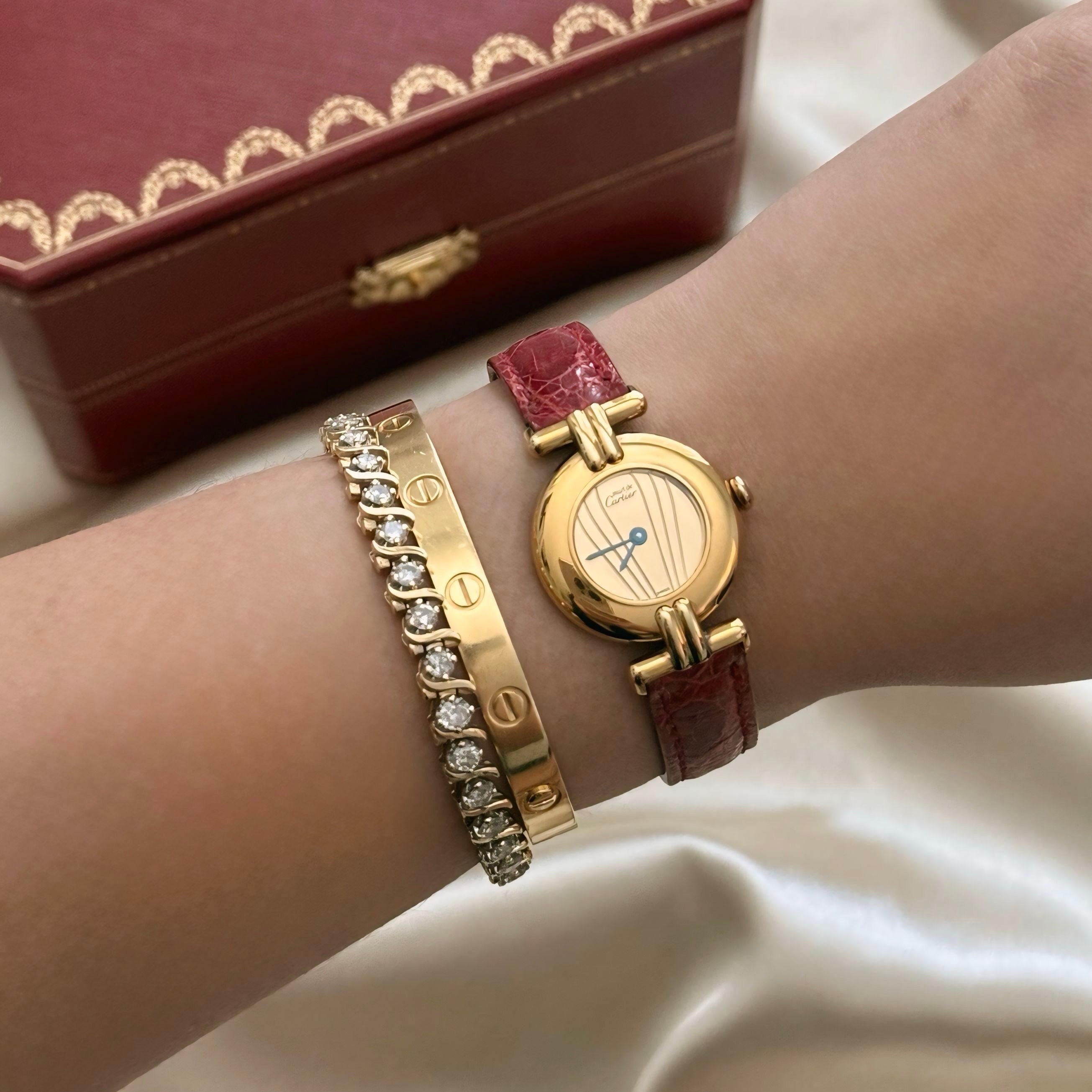 VINTAGE CARTIER RED LEATHER WATCH – Panahon Designs